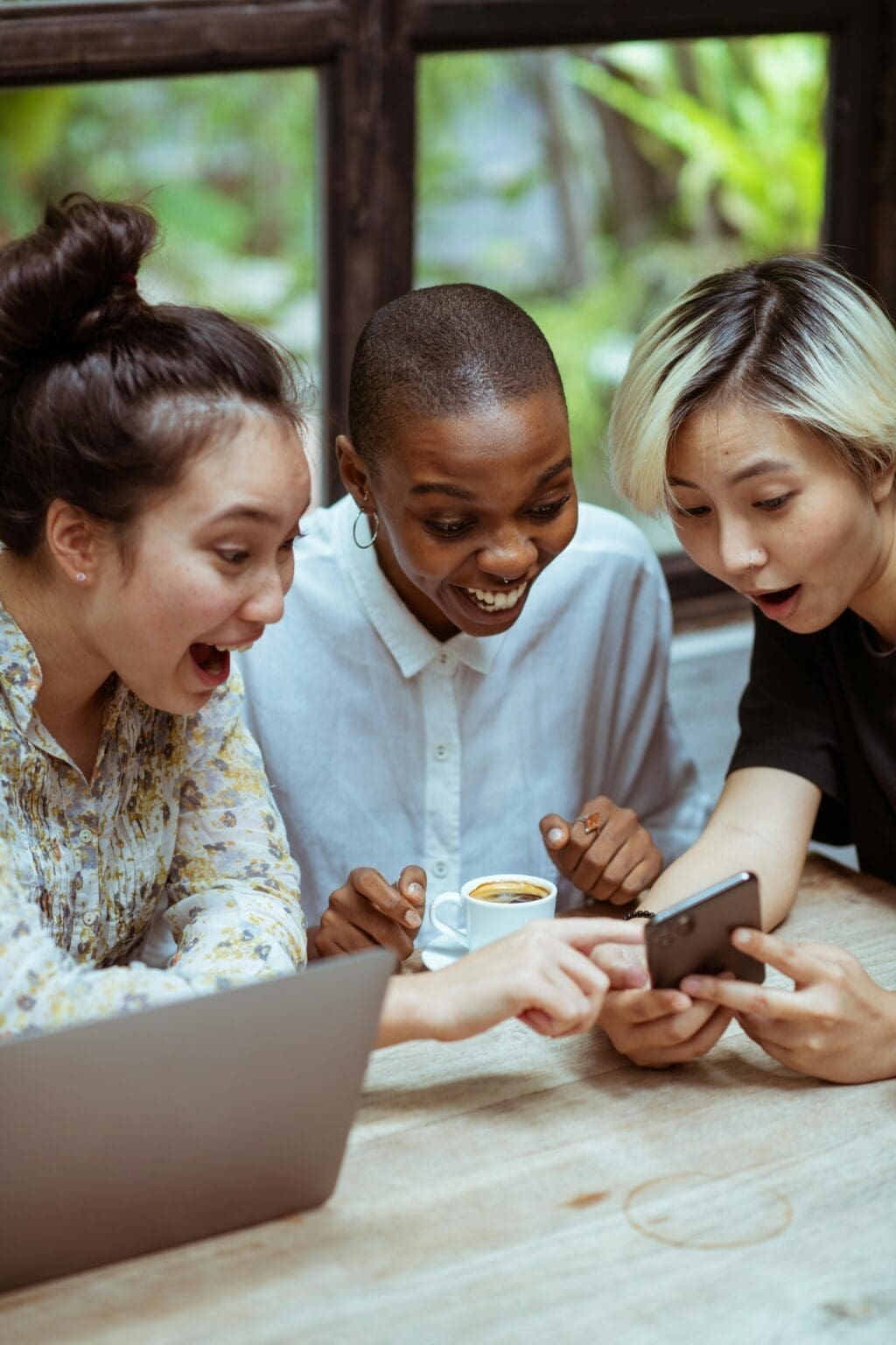 How Modern Technology and Social Media Shape Us