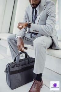 6 Essential Job Interview Items You Must Bring With You